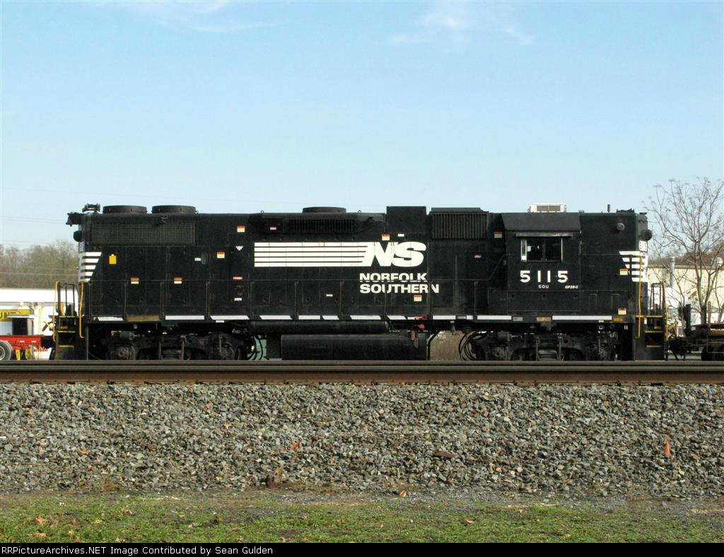 NS EMD GP38-2 5115